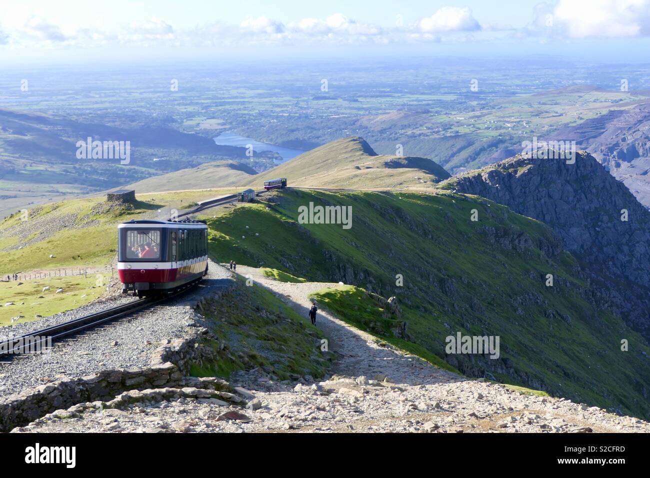 Snowdon train hi-res stock photography and images - Alamy