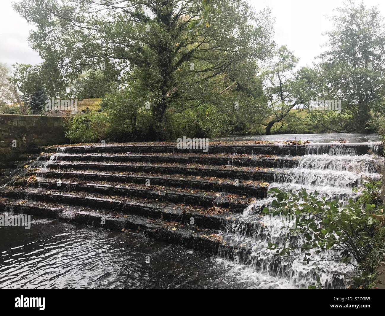 English waterfall hi-res stock photography and images - Alamy