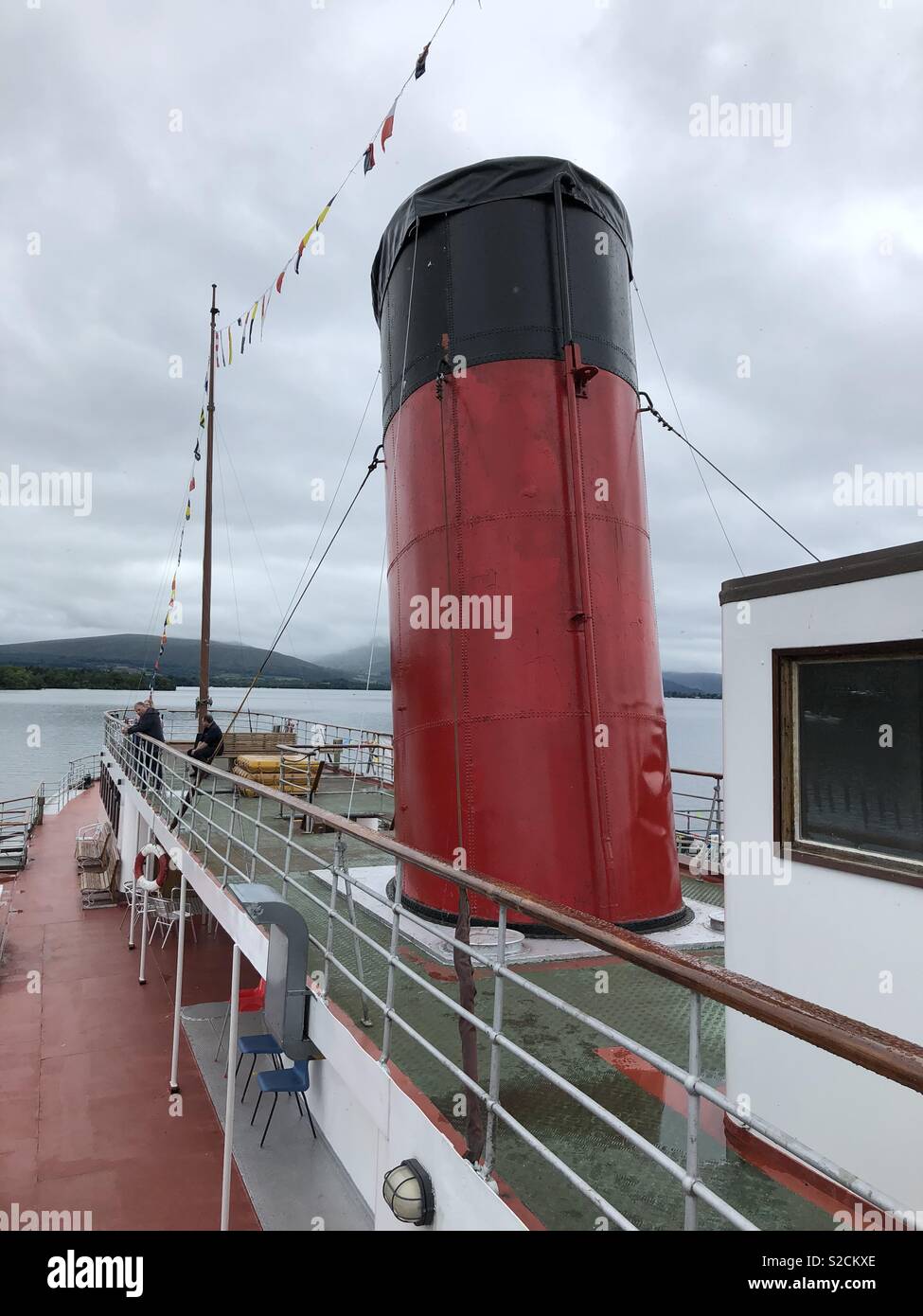 Black and red ship hi-res stock photography and images - Alamy