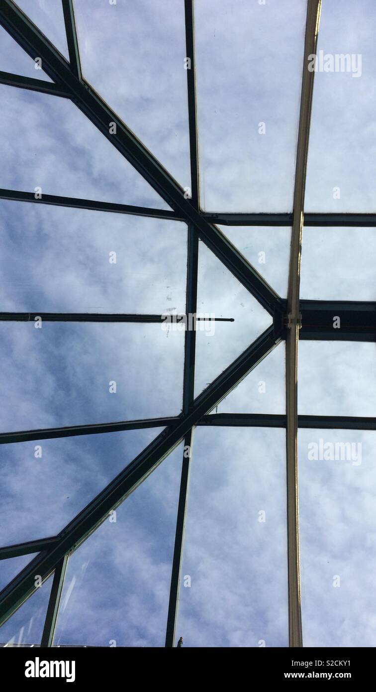 Sky ceiling hi-res stock photography and images - Alamy