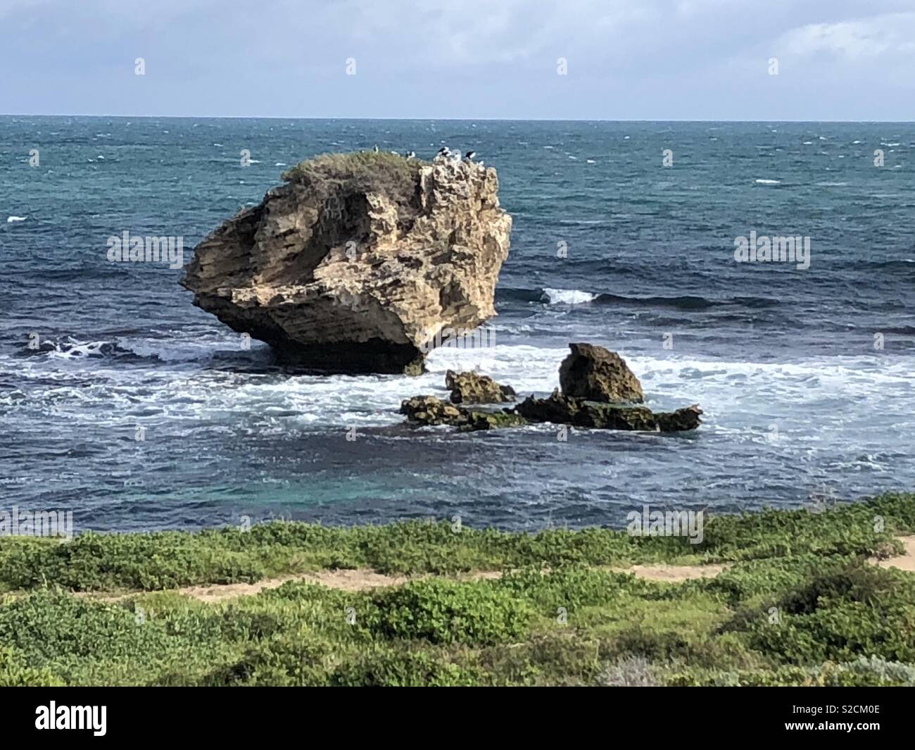 Rolling rock hi-res stock photography and images - Alamy