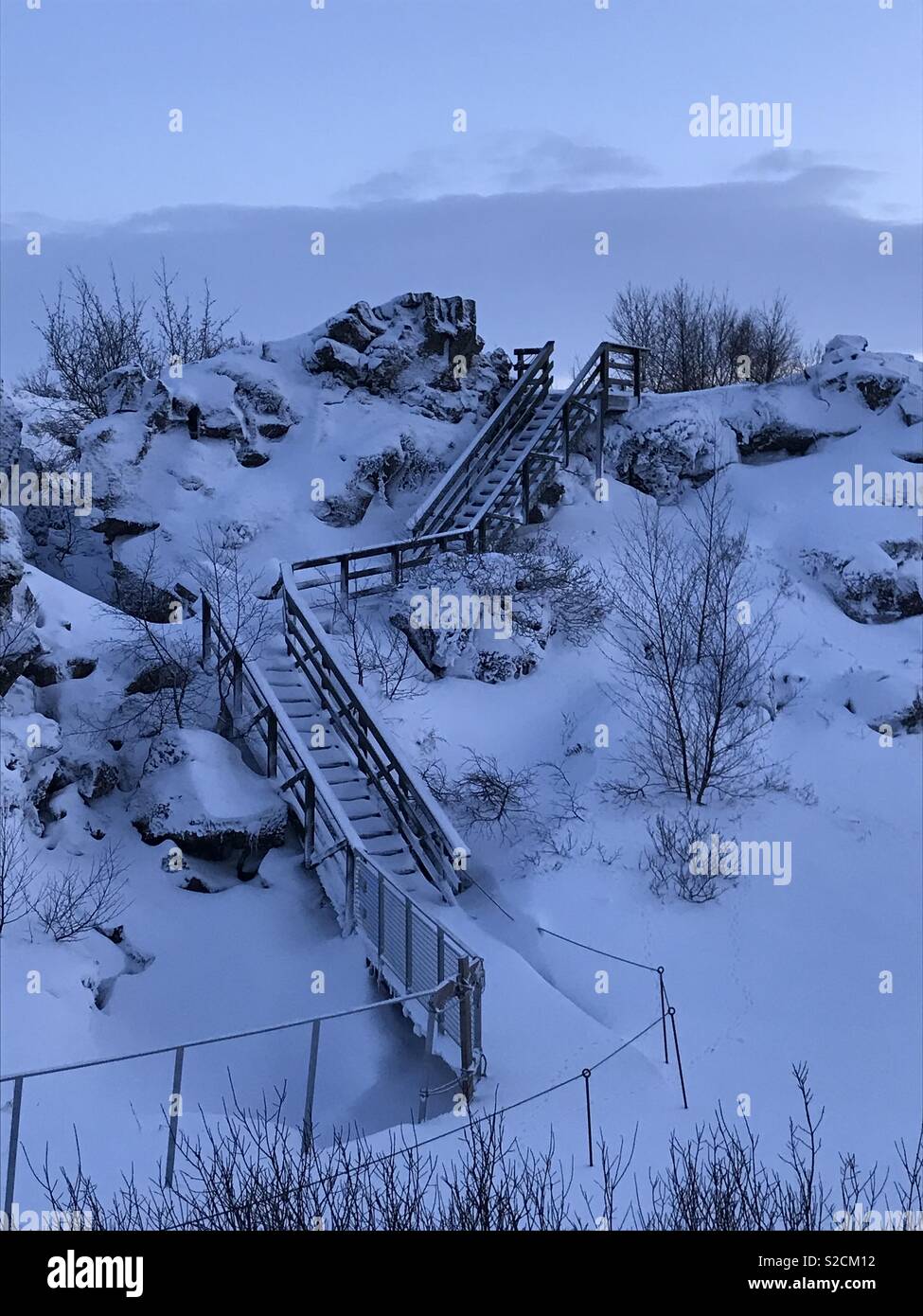 Path stairs hi-res stock photography and images - Alamy