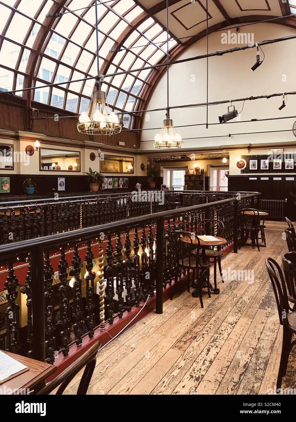 Dance hall hi-res stock photography and images - Alamy