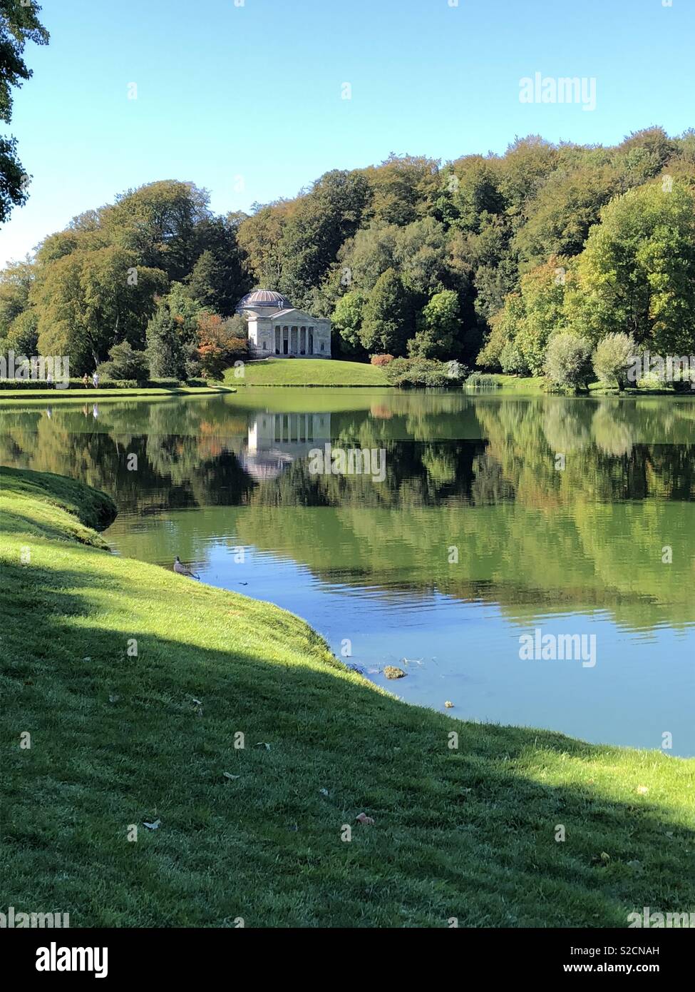 Stourhead lake folly hi-res stock photography and images - Alamy