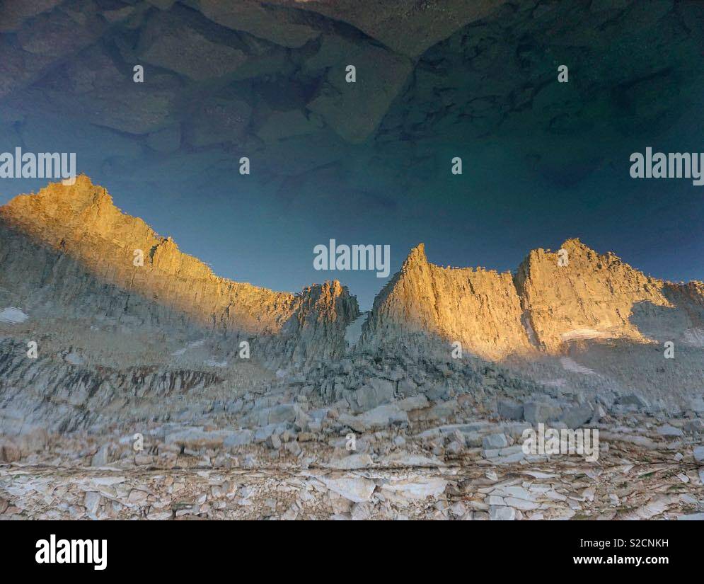 Sunrise Reflection of Royce peak in Royce Lakes Stock Photo - Alamy
