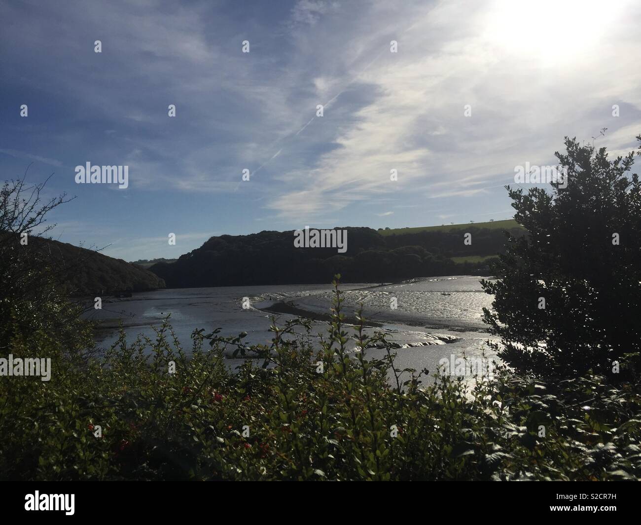 Pretty river scene hi-res stock photography and images - Alamy