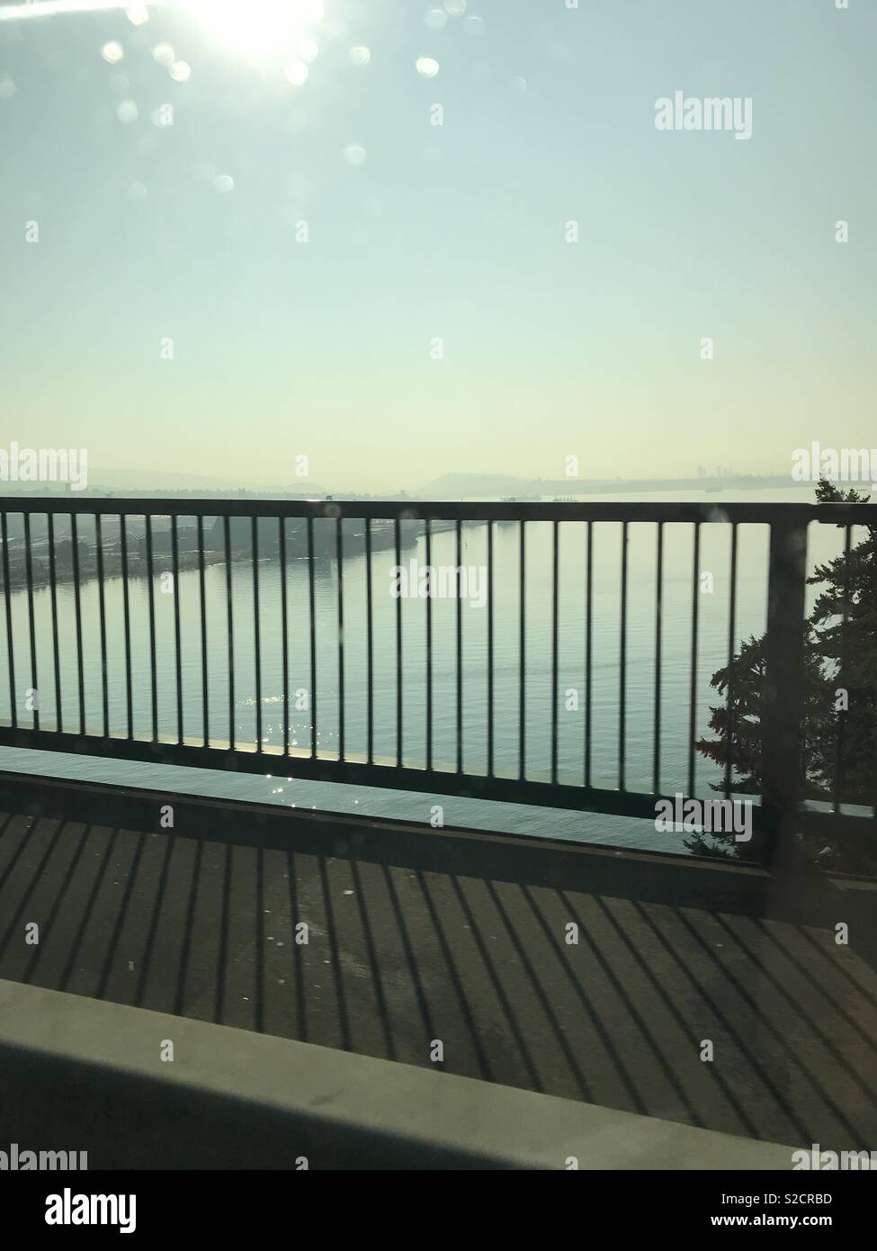 Sunlight with water hi-res stock photography and images - Alamy