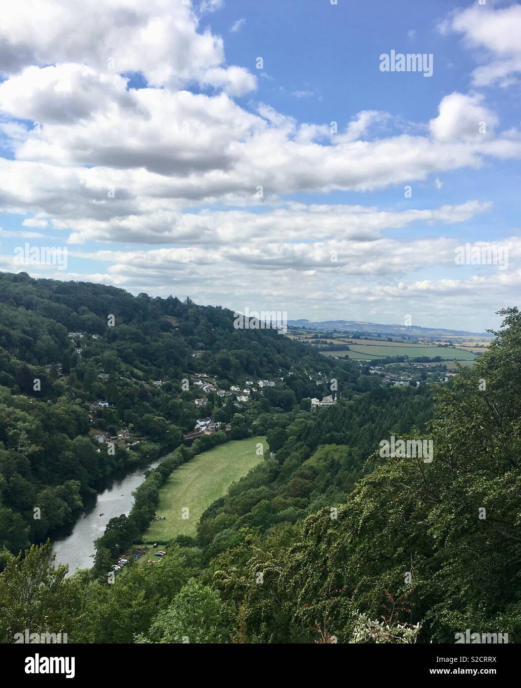 A river valley through the countryside Stock Photo - Alamy