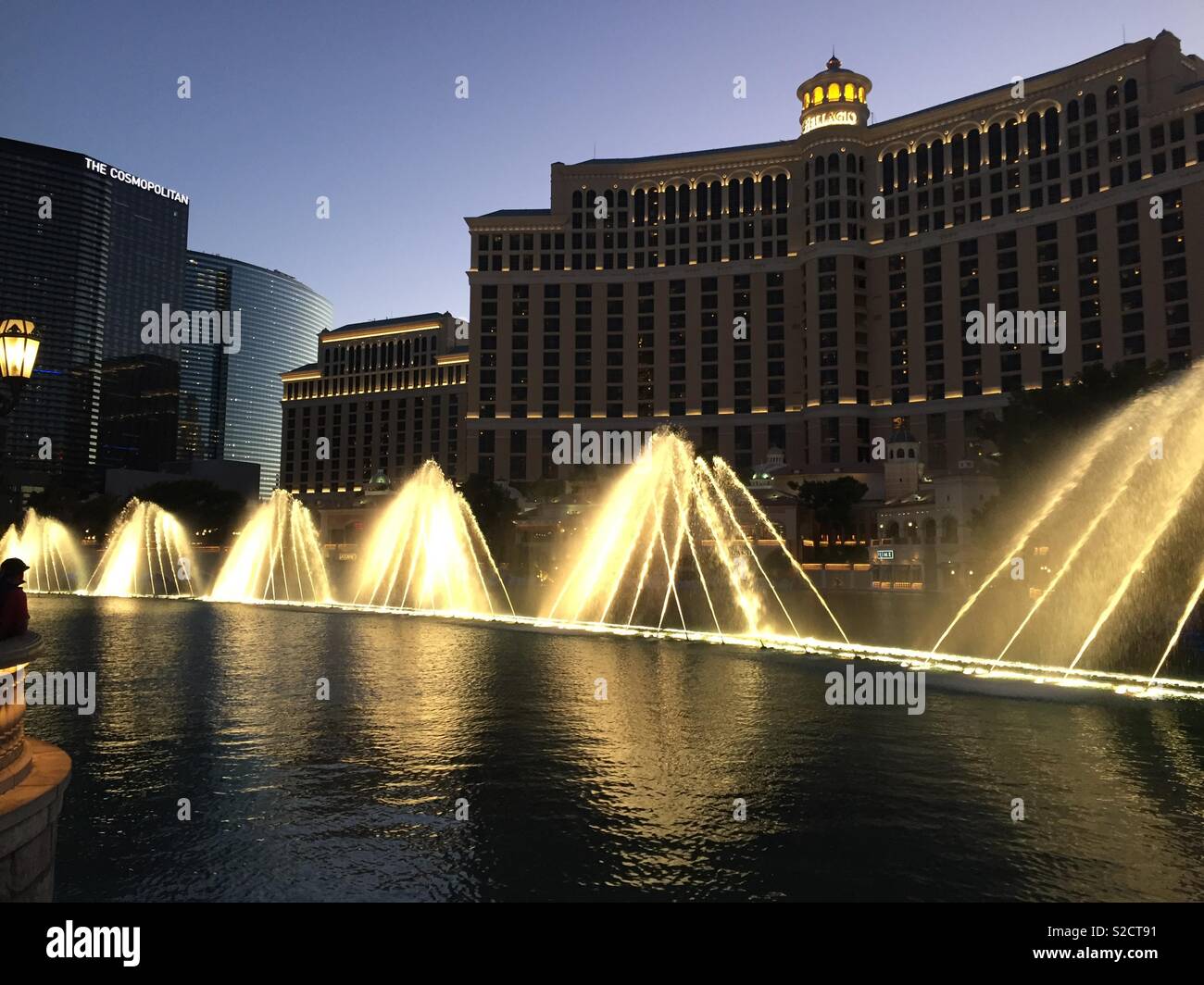 Bellagio Fountains at night Stock Photo - Alamy
