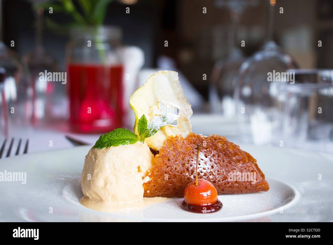 Apple ice cream cone Stock Photo - Alamy