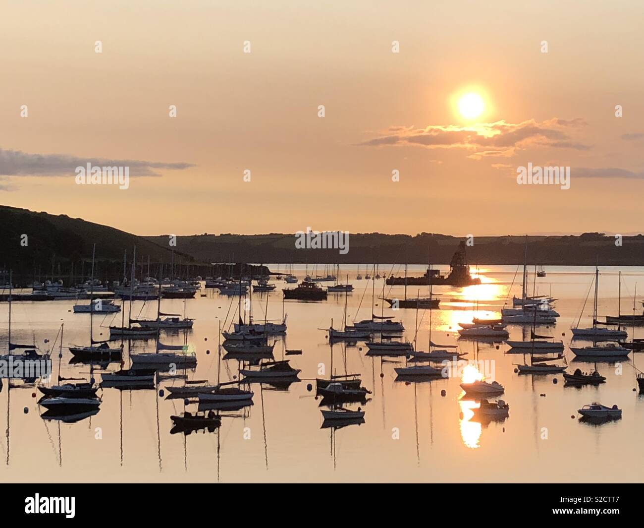 Yachts falmouth hi-res stock photography and images - Alamy