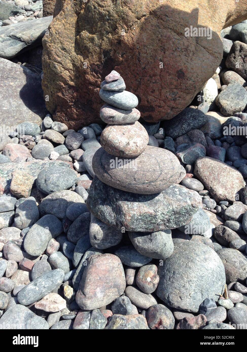 Stones stack hi-res stock photography and images - Alamy