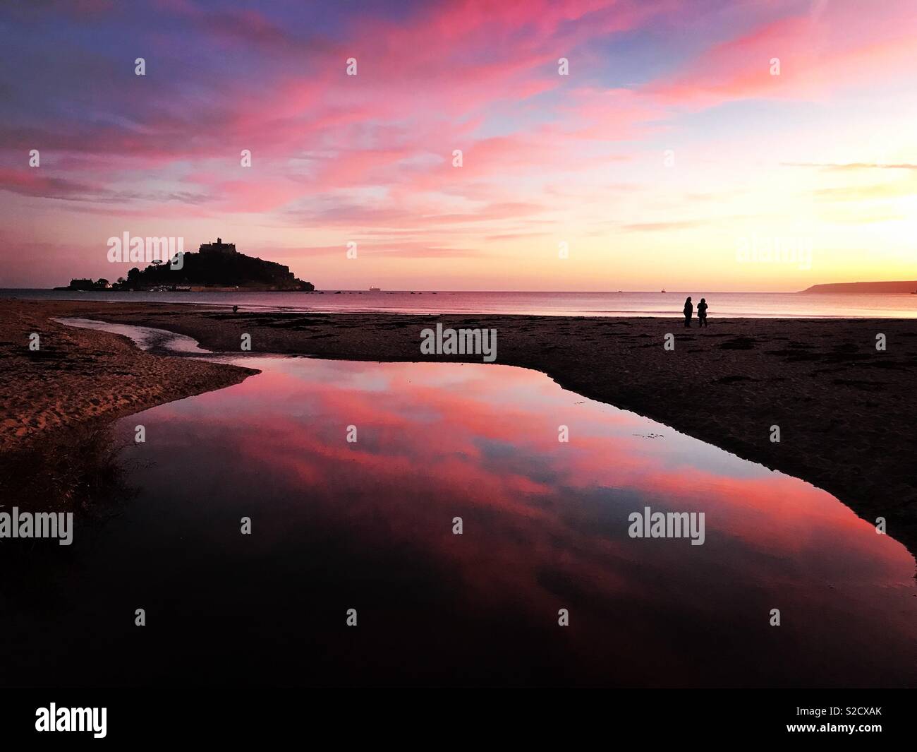Mounts Bay, Cornwall Stock Photo - Alamy