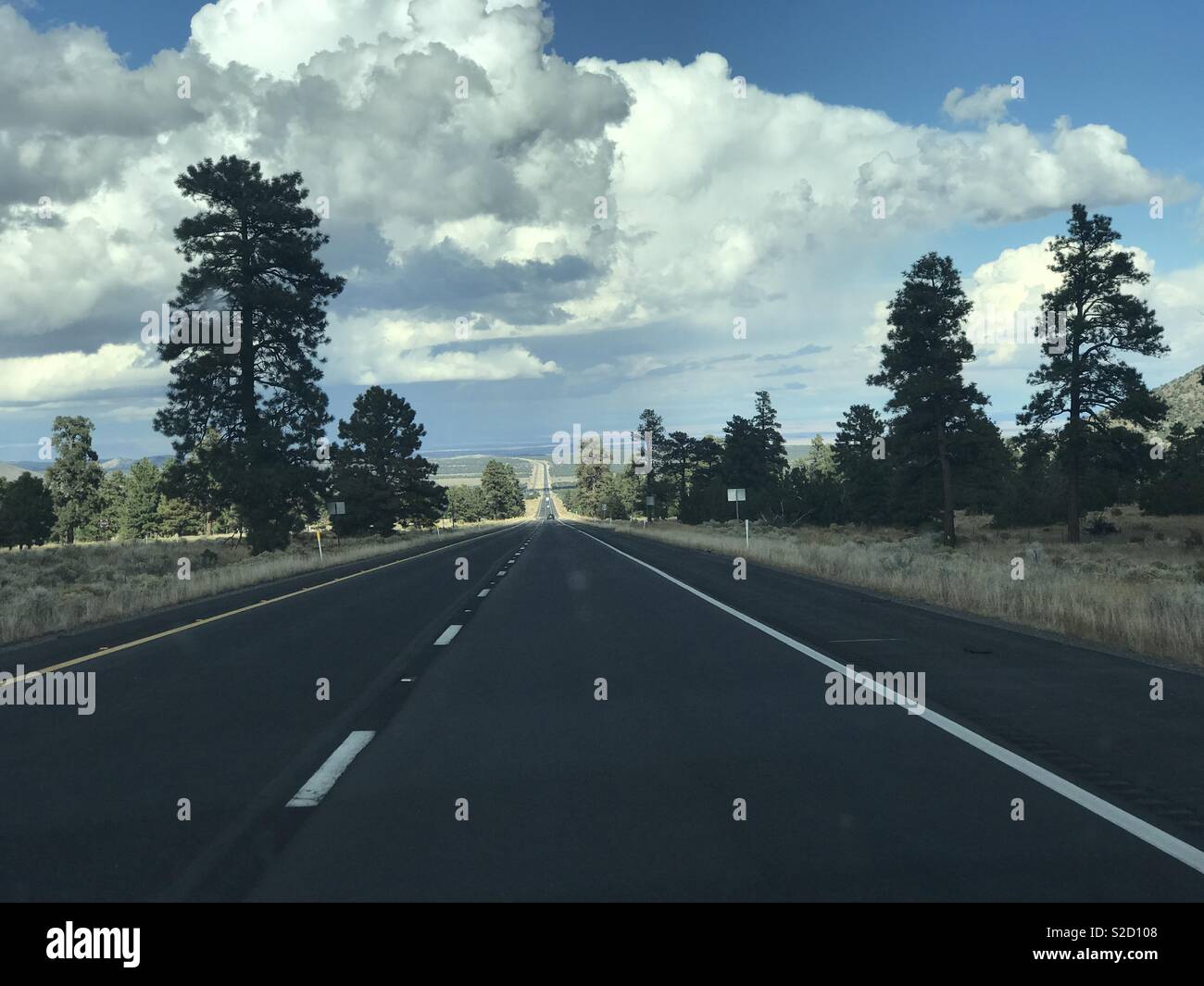 Arizona roadway hi-res stock photography and images - Alamy