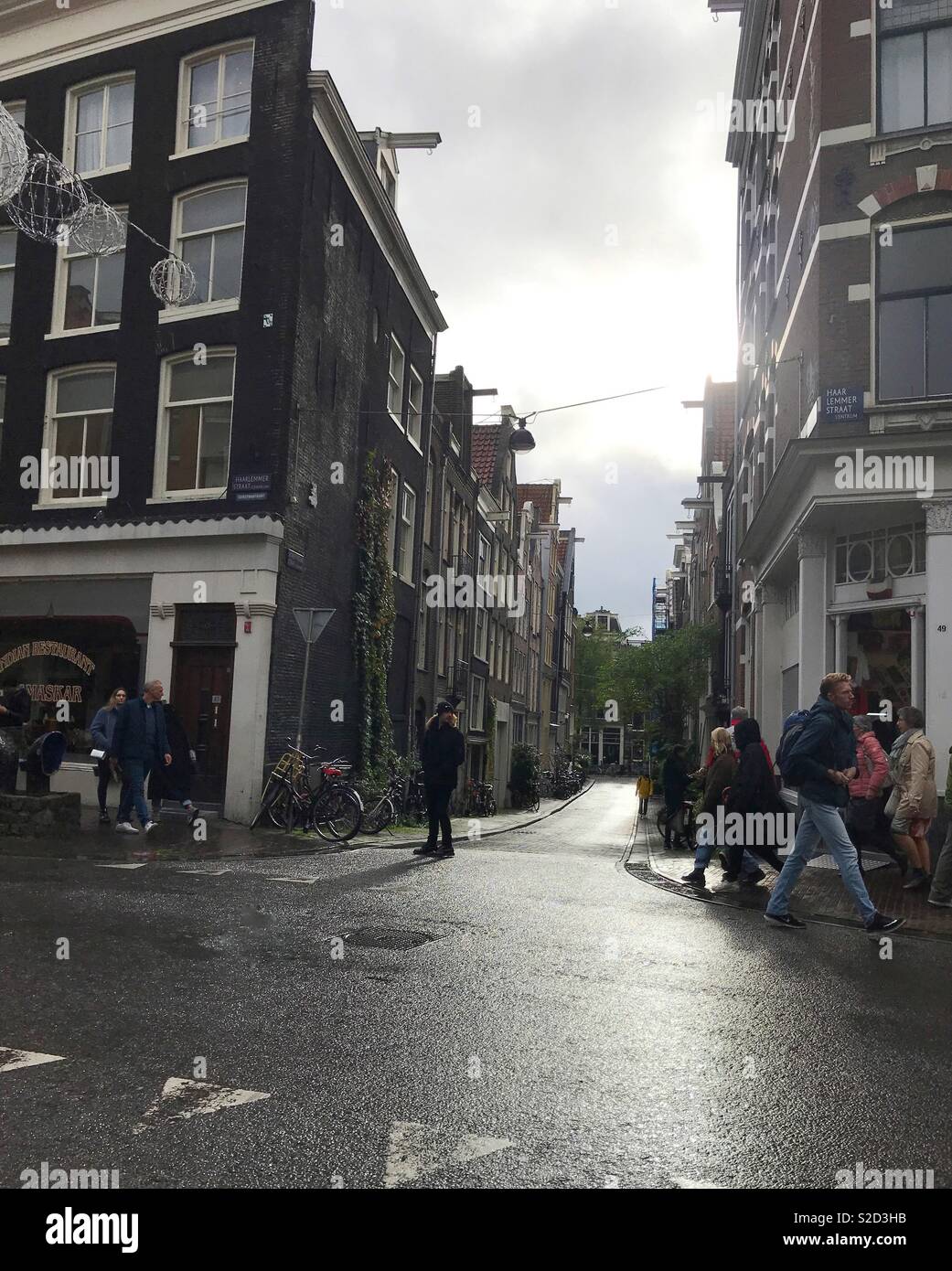 Rain amsterdam hi-res stock photography and images - Alamy