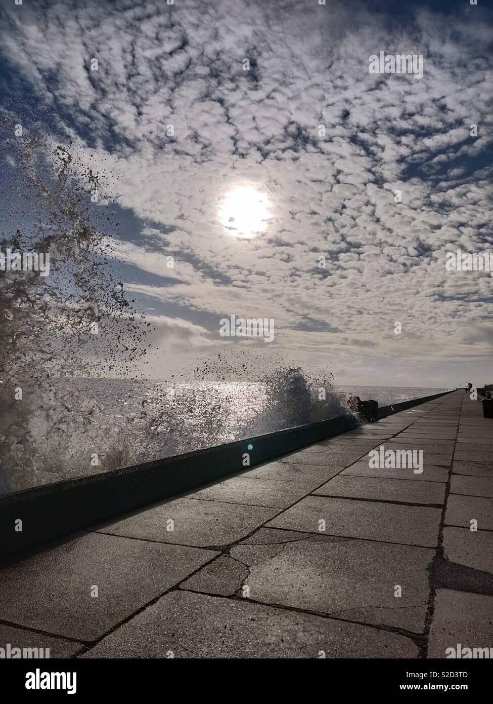 Sea defences lowestoft hi-res stock photography and images - Alamy
