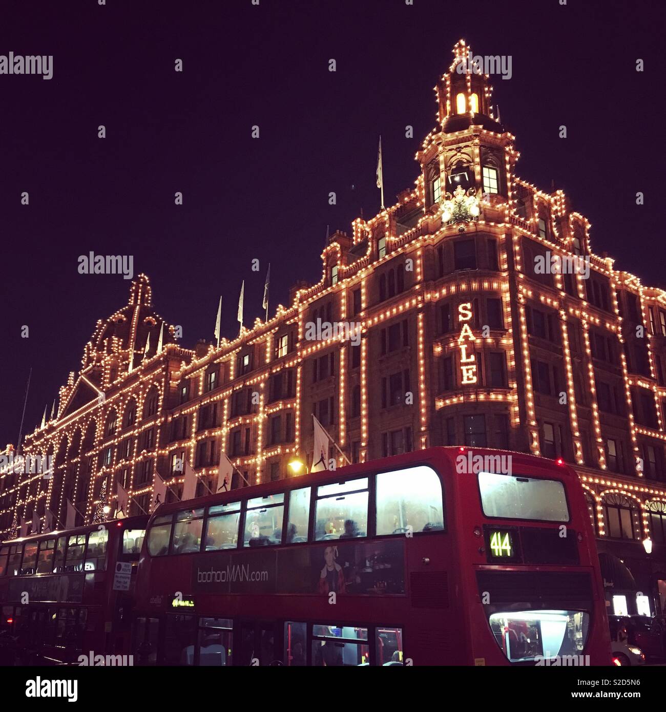 Harrods lights hi-res stock photography and images - Alamy