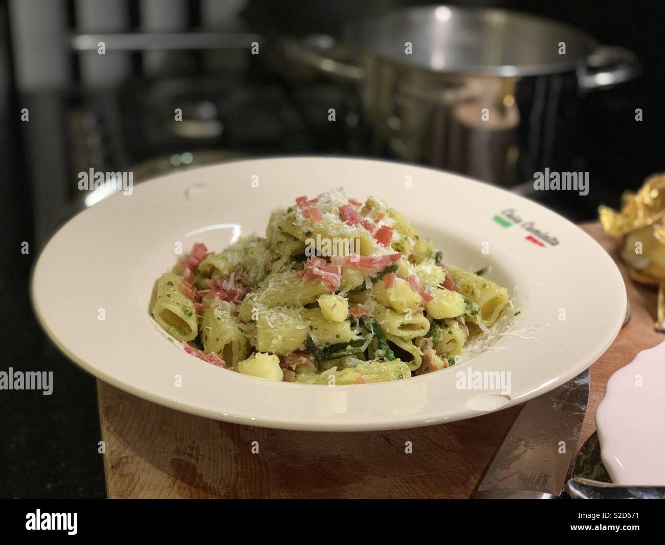 A nice plate of pasta Stock Photo - Alamy