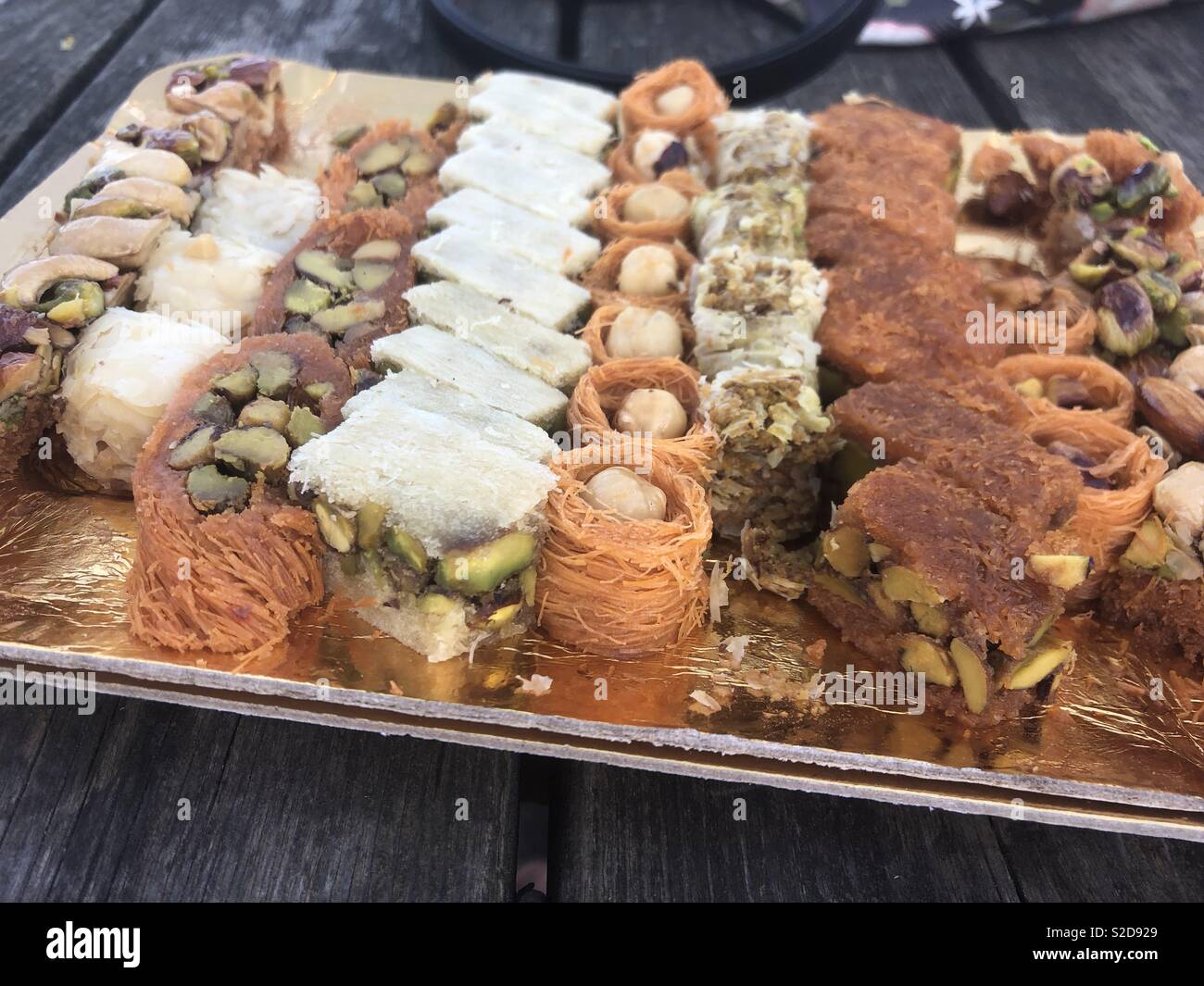 Egyptian dessert hi-res stock photography and images - Alamy