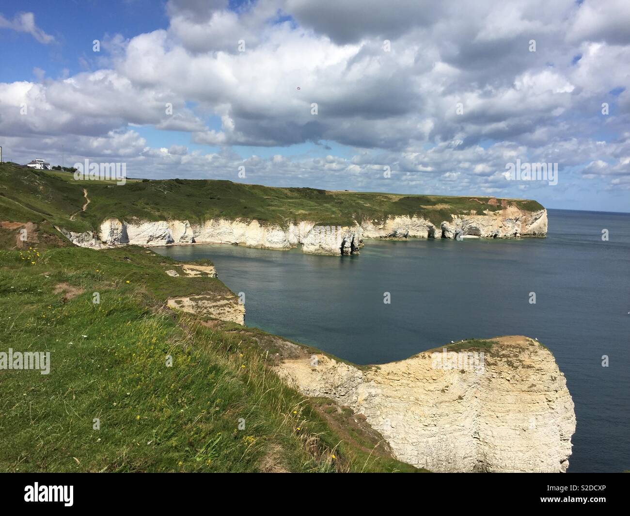 Flamborough caves hi-res stock photography and images - Alamy
