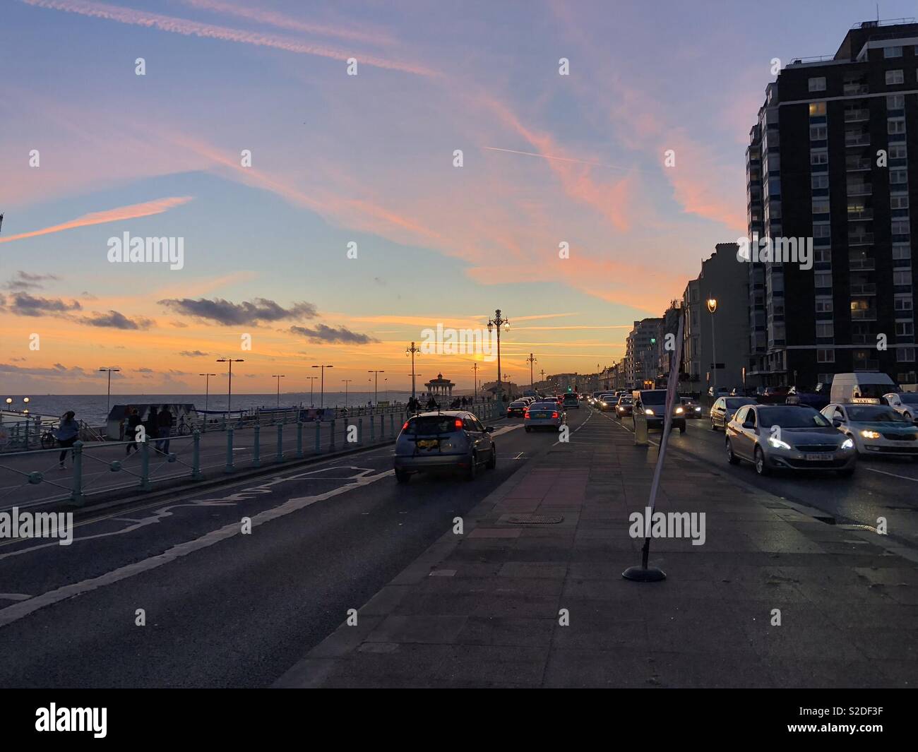 Brighton sunset hi-res stock photography and images - Alamy