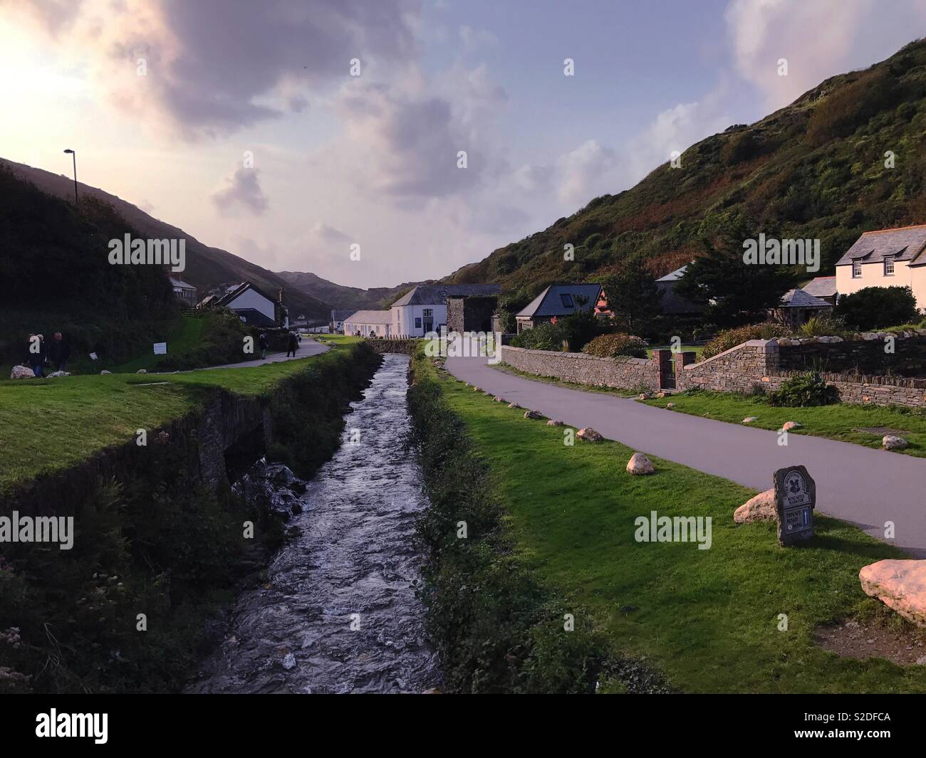 Boscastle valley hi-res stock photography and images - Alamy