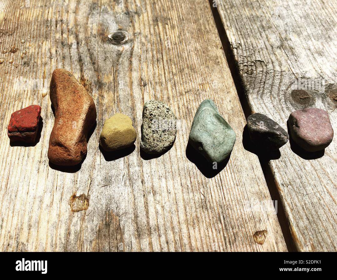 Rocks with rainbow hi-res stock photography and images - Alamy