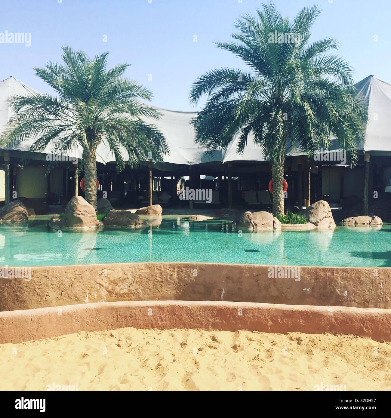 Desert resort hi-res stock photography and images - Alamy