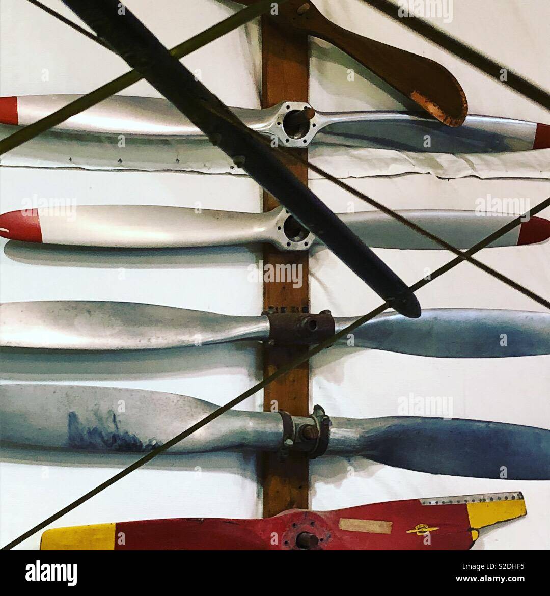 Airplane propellers hi-res stock photography and images - Alamy