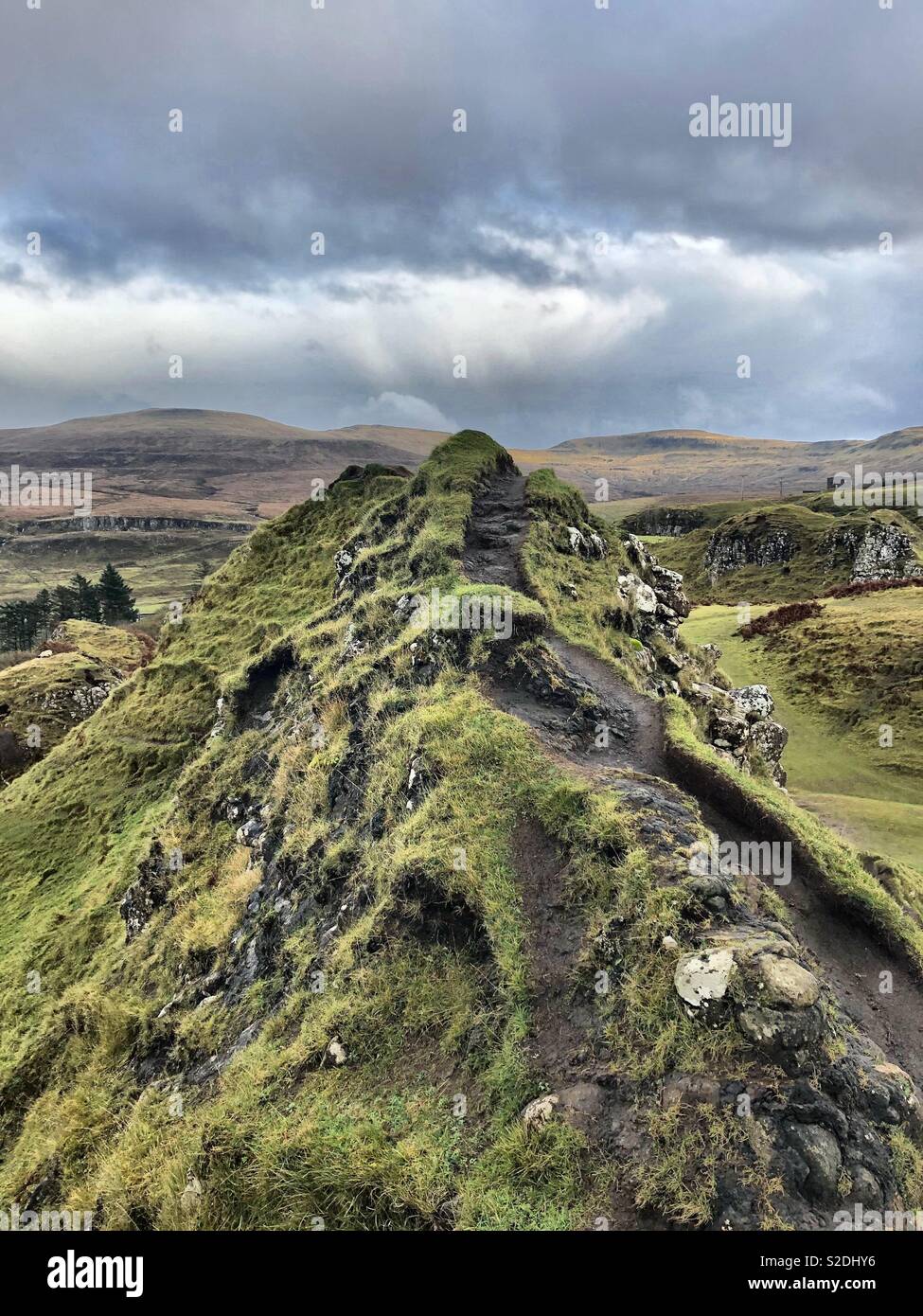 The ridge line hi-res stock photography and images - Alamy