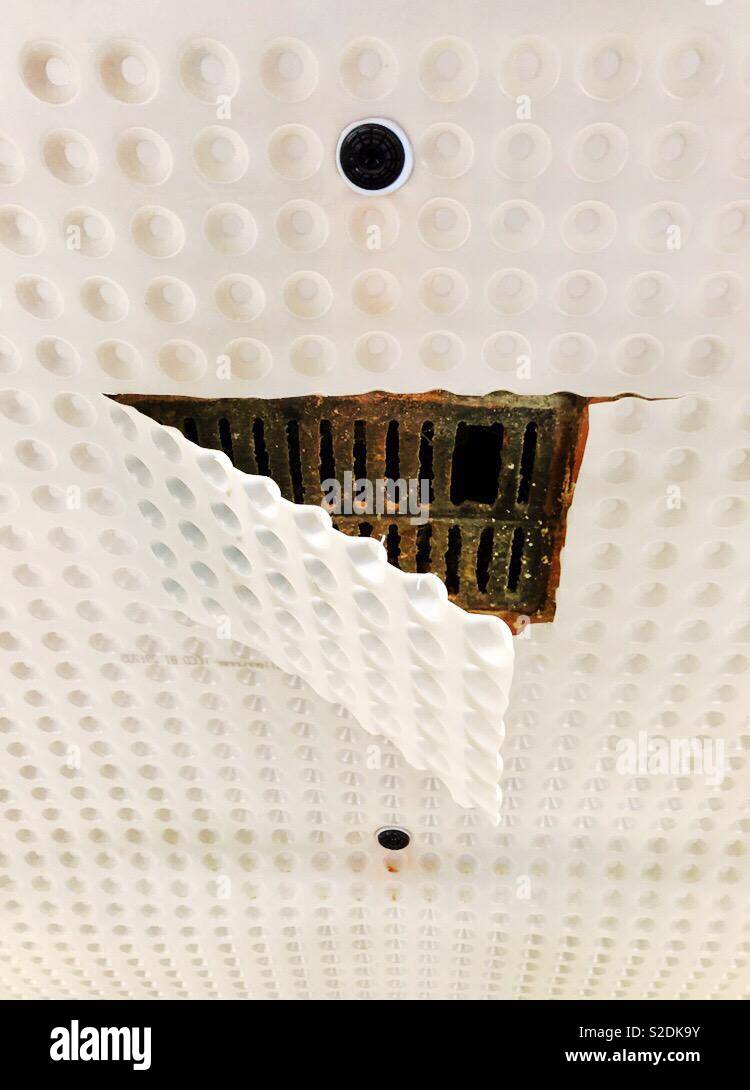 Old air vent hi-res stock photography and images - Alamy