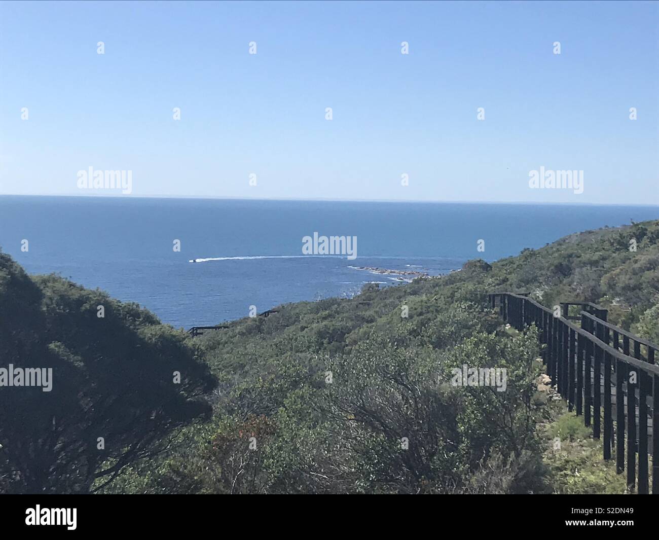 Ocean trails hi-res stock photography and images - Alamy
