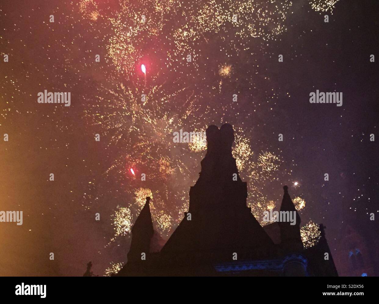 Manchester fireworks hi-res stock photography and images - Alamy