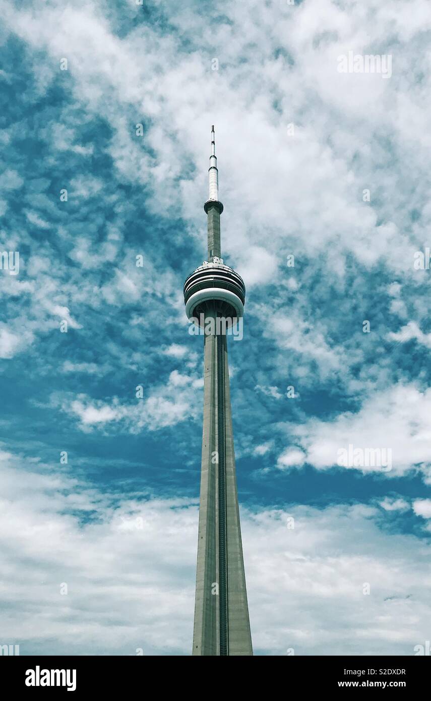 Toronto clouds hi-res stock photography and images - Alamy