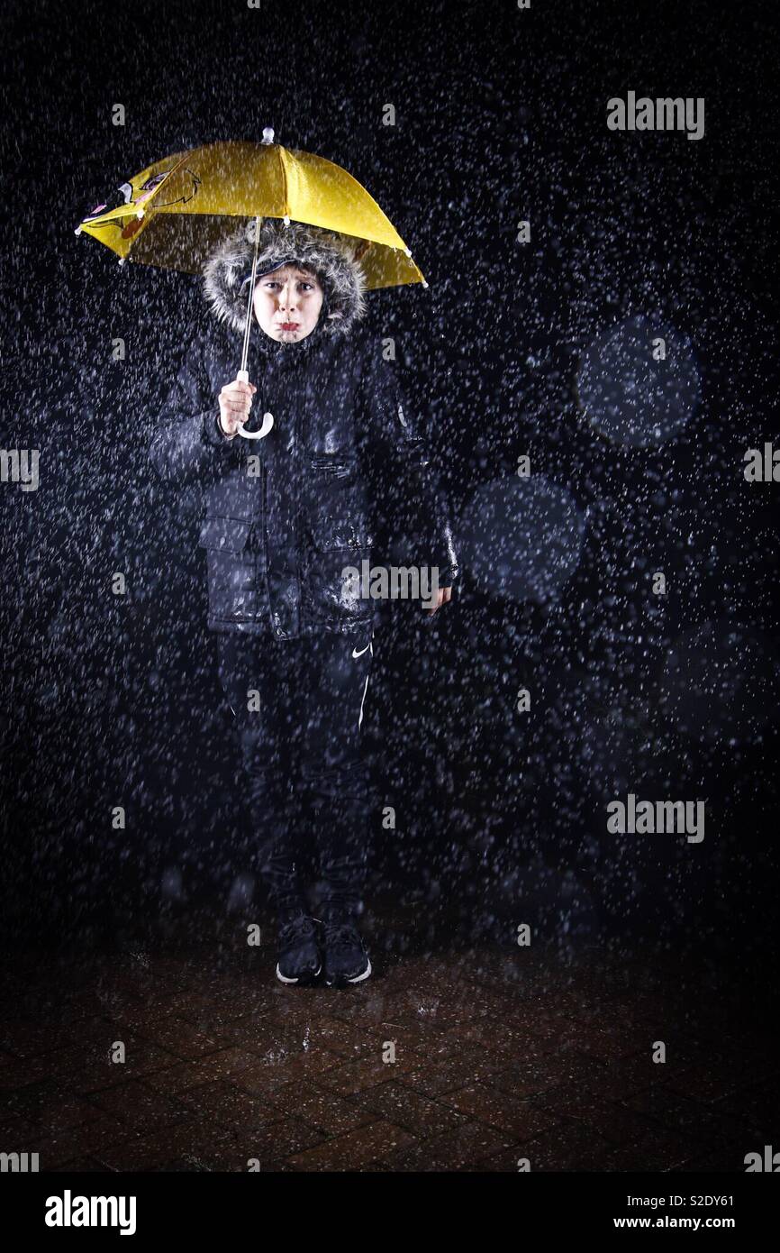 Soaking wet rain hi-res stock photography and images - Alamy