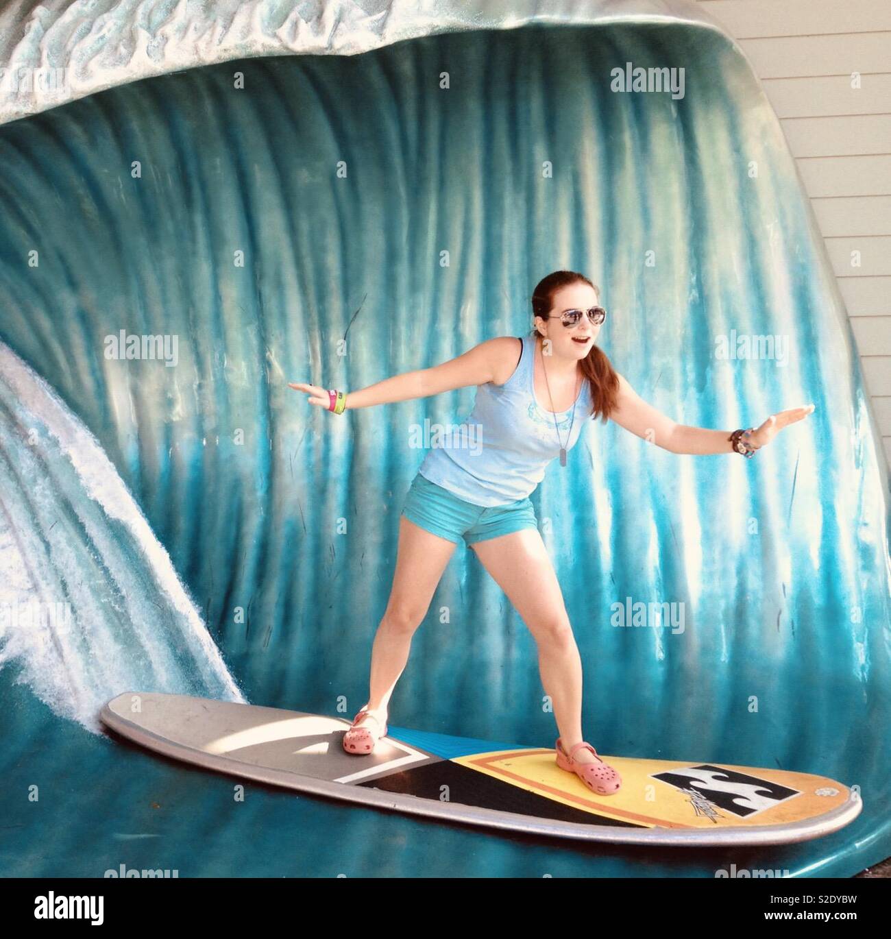 Catch a wave hi-res stock photography and images - Alamy