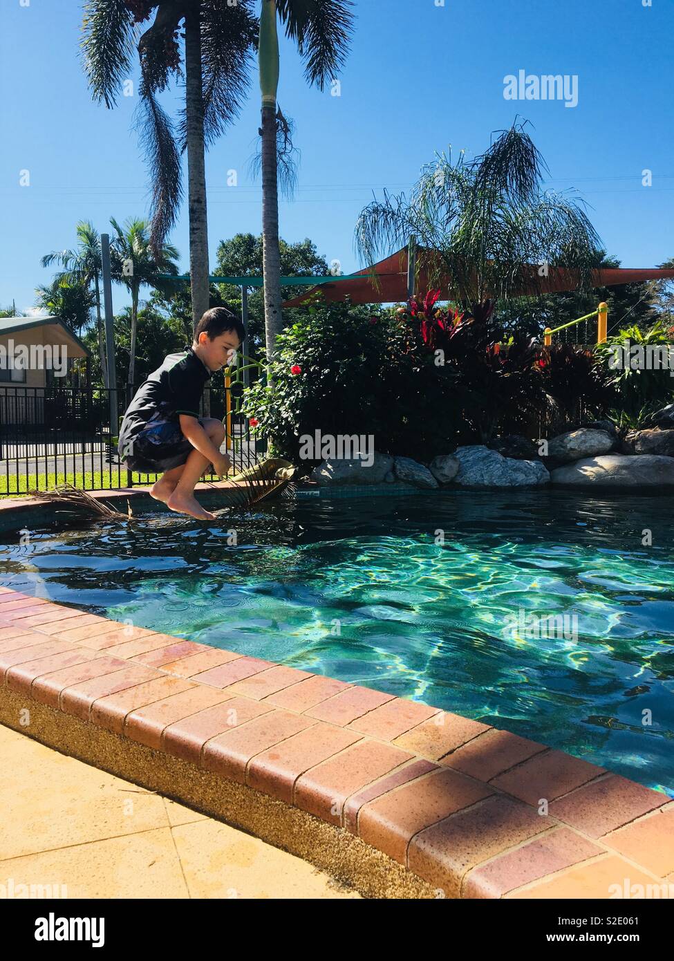 Swimming pool dive bomb hi-res stock photography and images - Alamy
