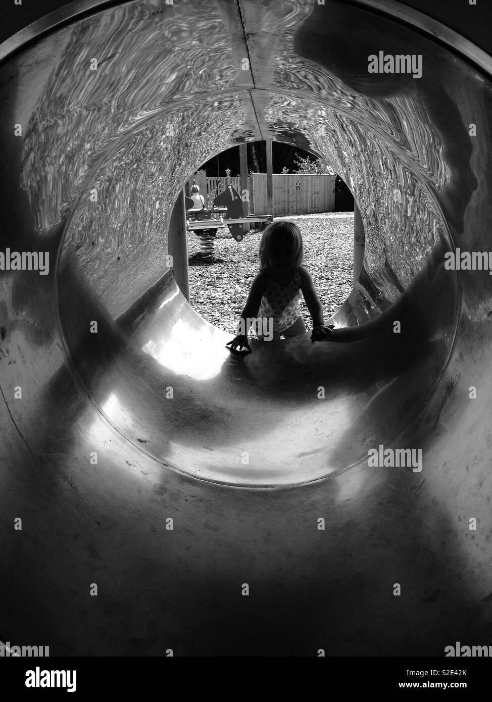 Playground tunnel hi-res stock photography and images - Alamy