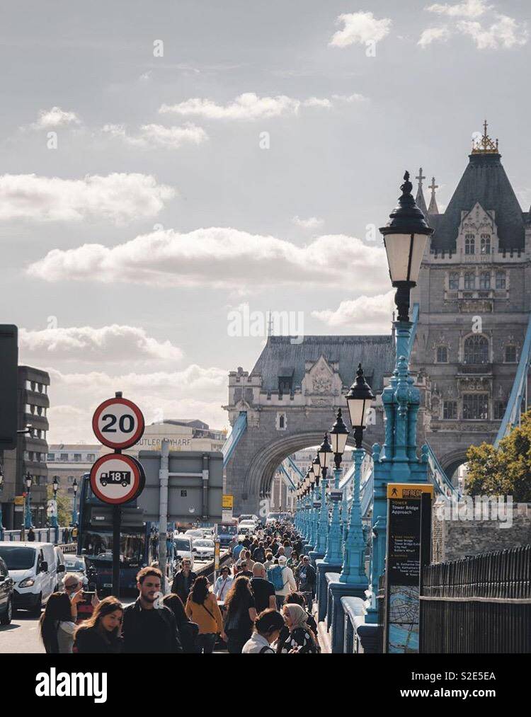 London cbd hi-res stock photography and images - Alamy