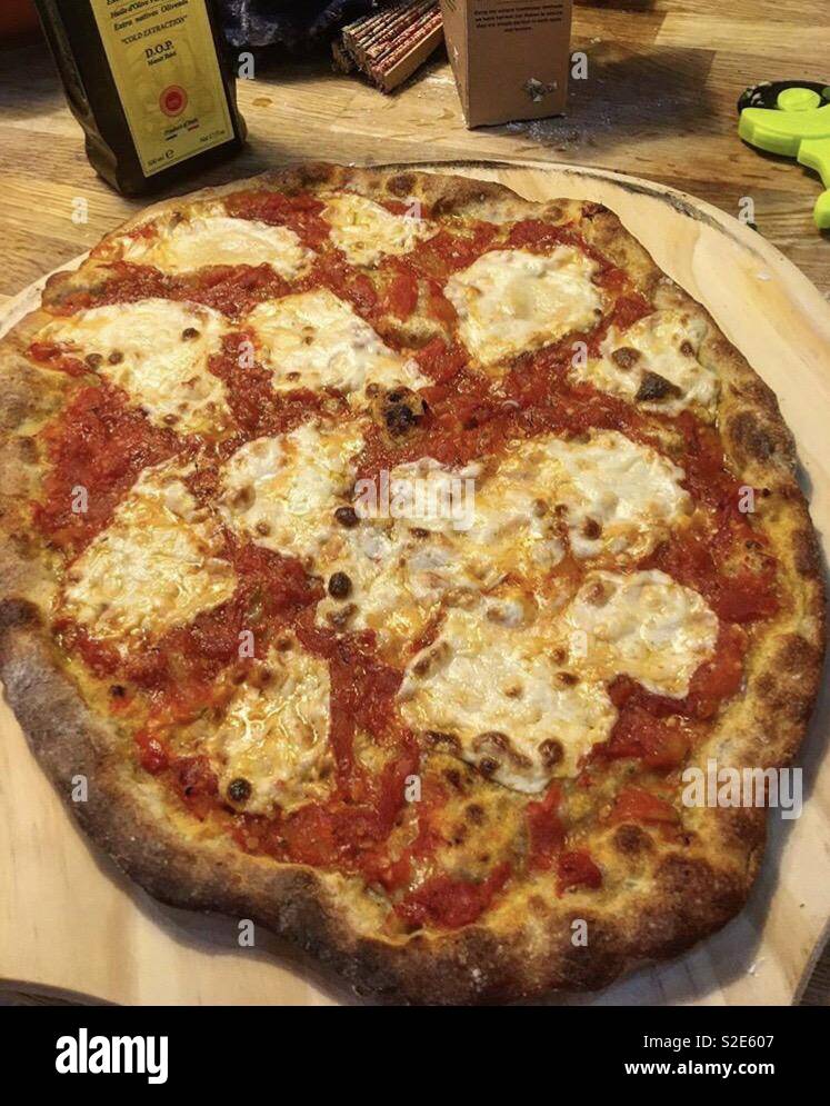 Napoli Pizza High Resolution Stock Photography and Images - Alamy