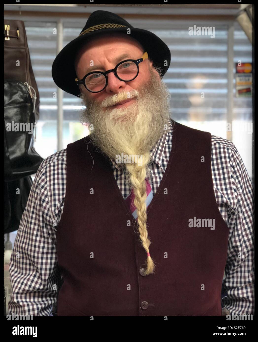 Anthony like hi-res stock photography and images - Alamy