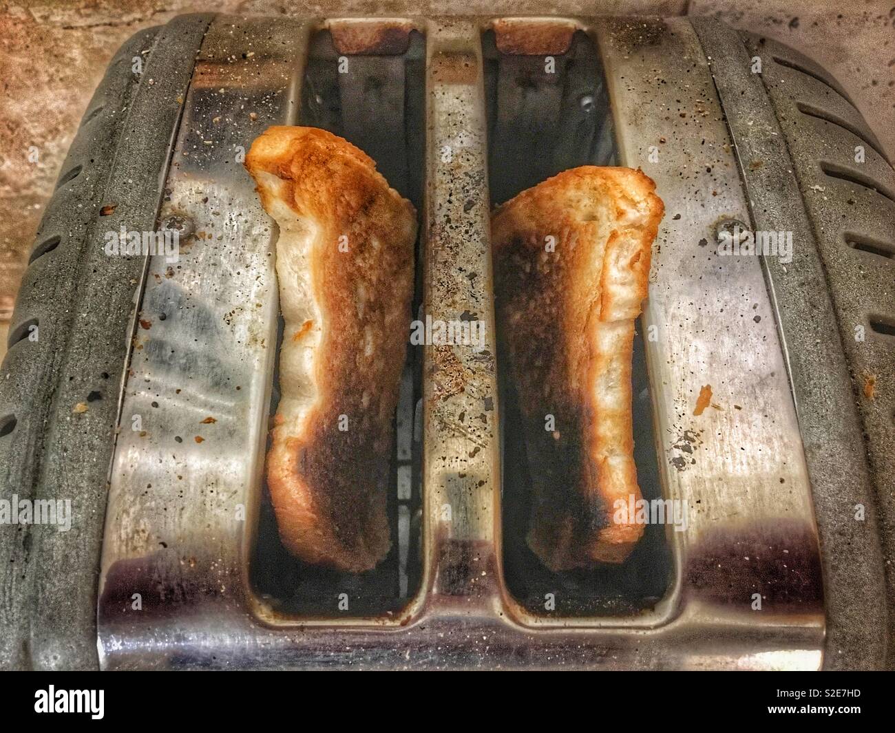 Burnt toast toaster hi-res stock photography and images - Alamy