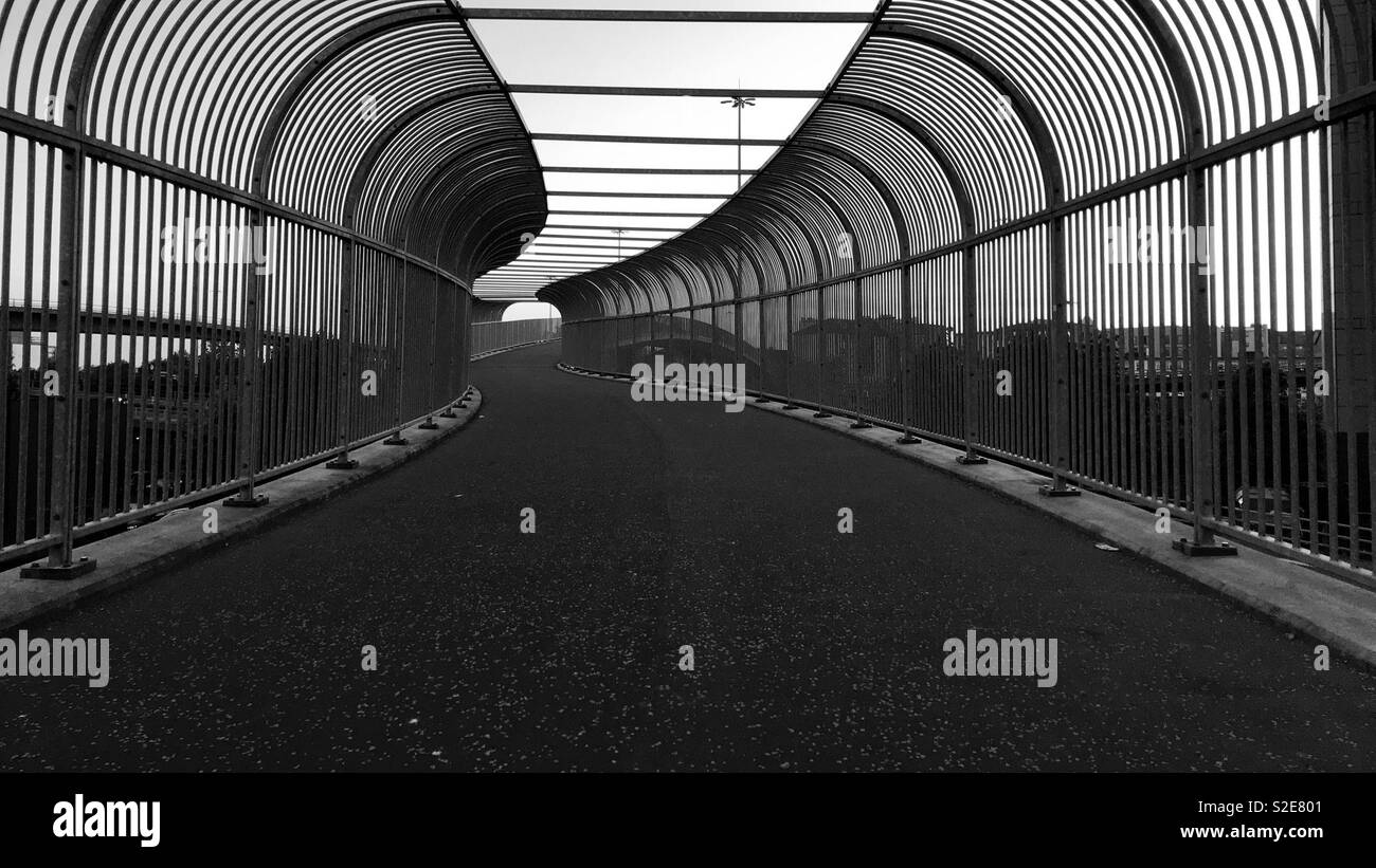 wavy walkway bridge Stock Photo - Alamy