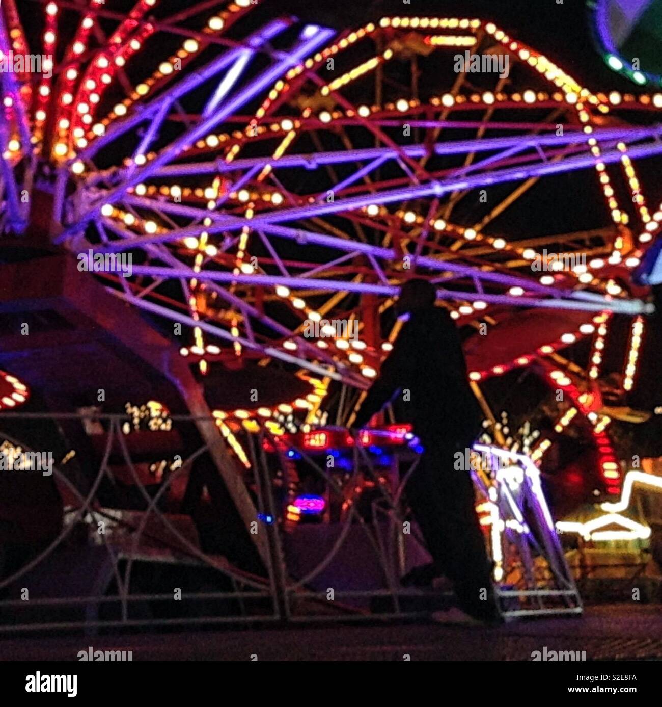 Fairground lights hi-res stock photography and images - Alamy