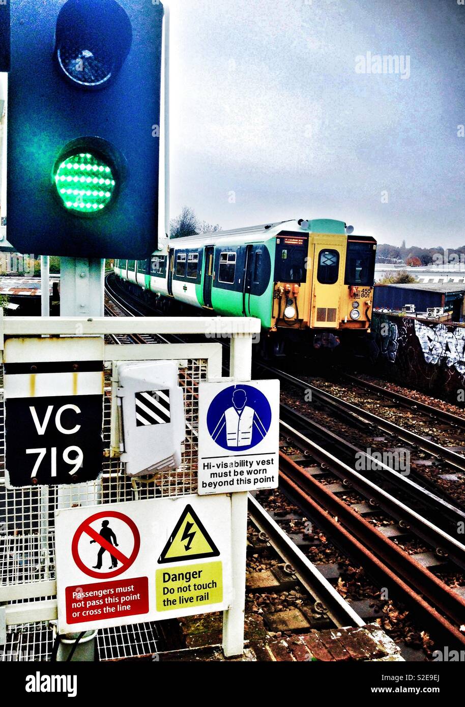 Overload of instructions hi-res stock photography and images - Alamy