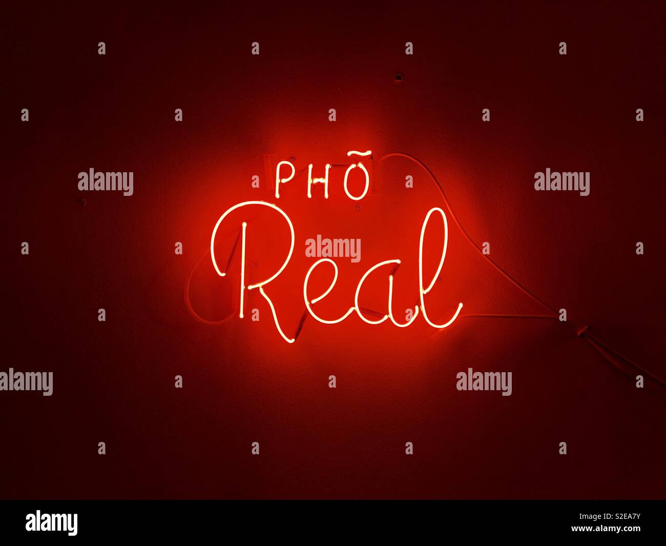 Vietnamese food sign hi-res stock photography and images - Alamy