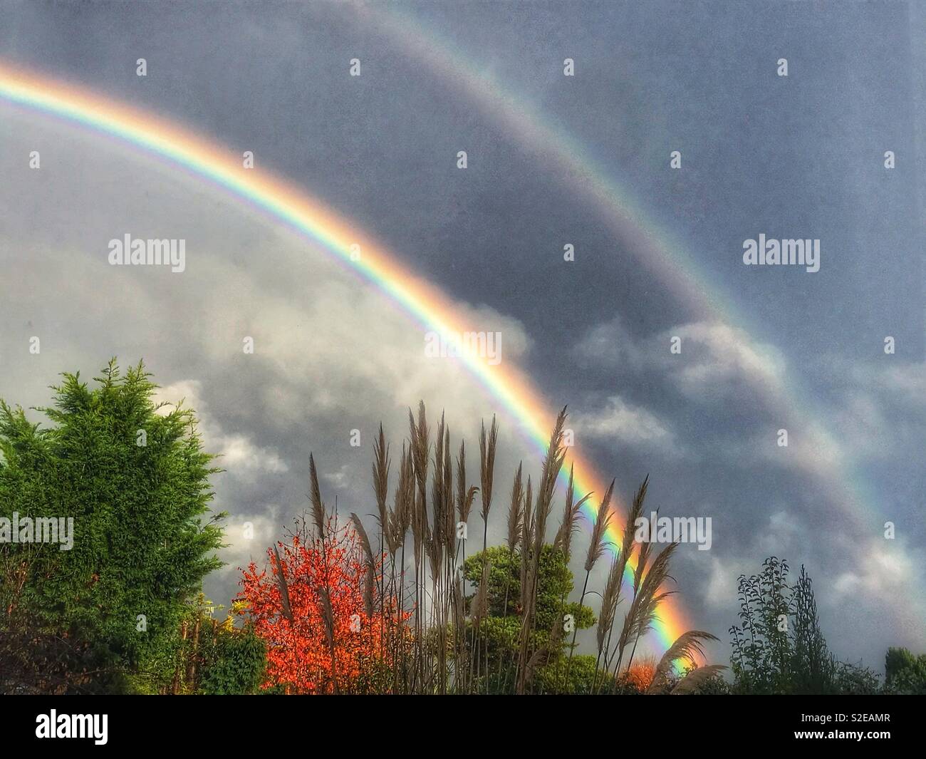 Sunshine and rain hi-res stock photography and images - Alamy