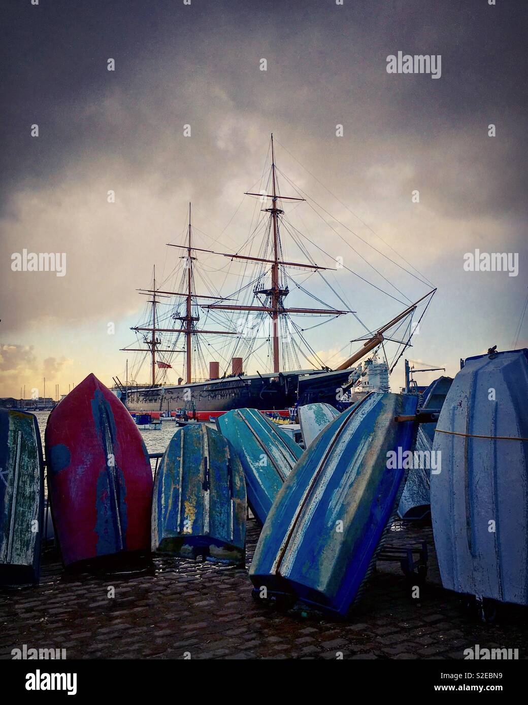 Moody seascape with boats hi-res stock photography and images - Alamy