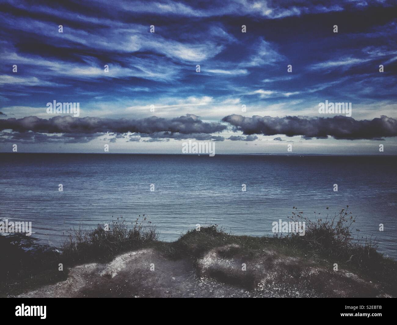 Air land hi-res stock photography and images - Alamy