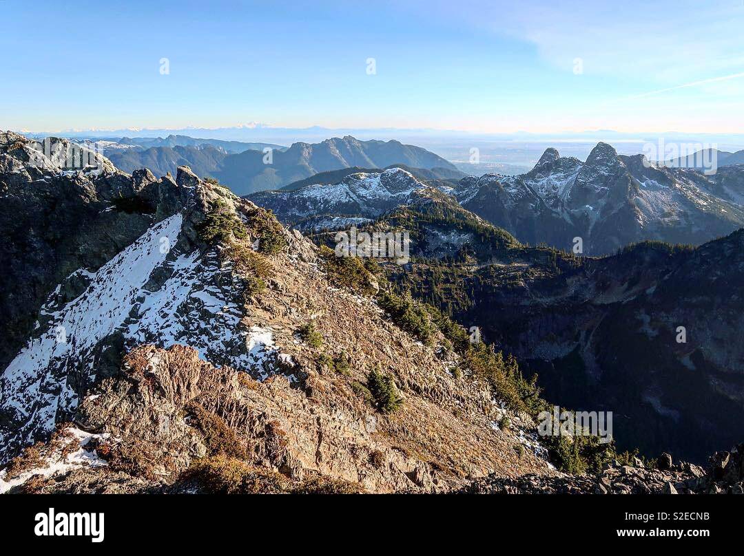 Hill view heights hi-res stock photography and images - Alamy